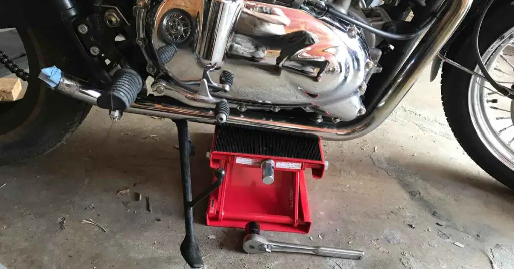 Can You Use a Car Jack on a Motorcycle? - Vehicles Authority