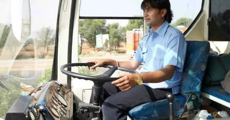 Do Buses Have Manual Transmission? - Vehicles Authority